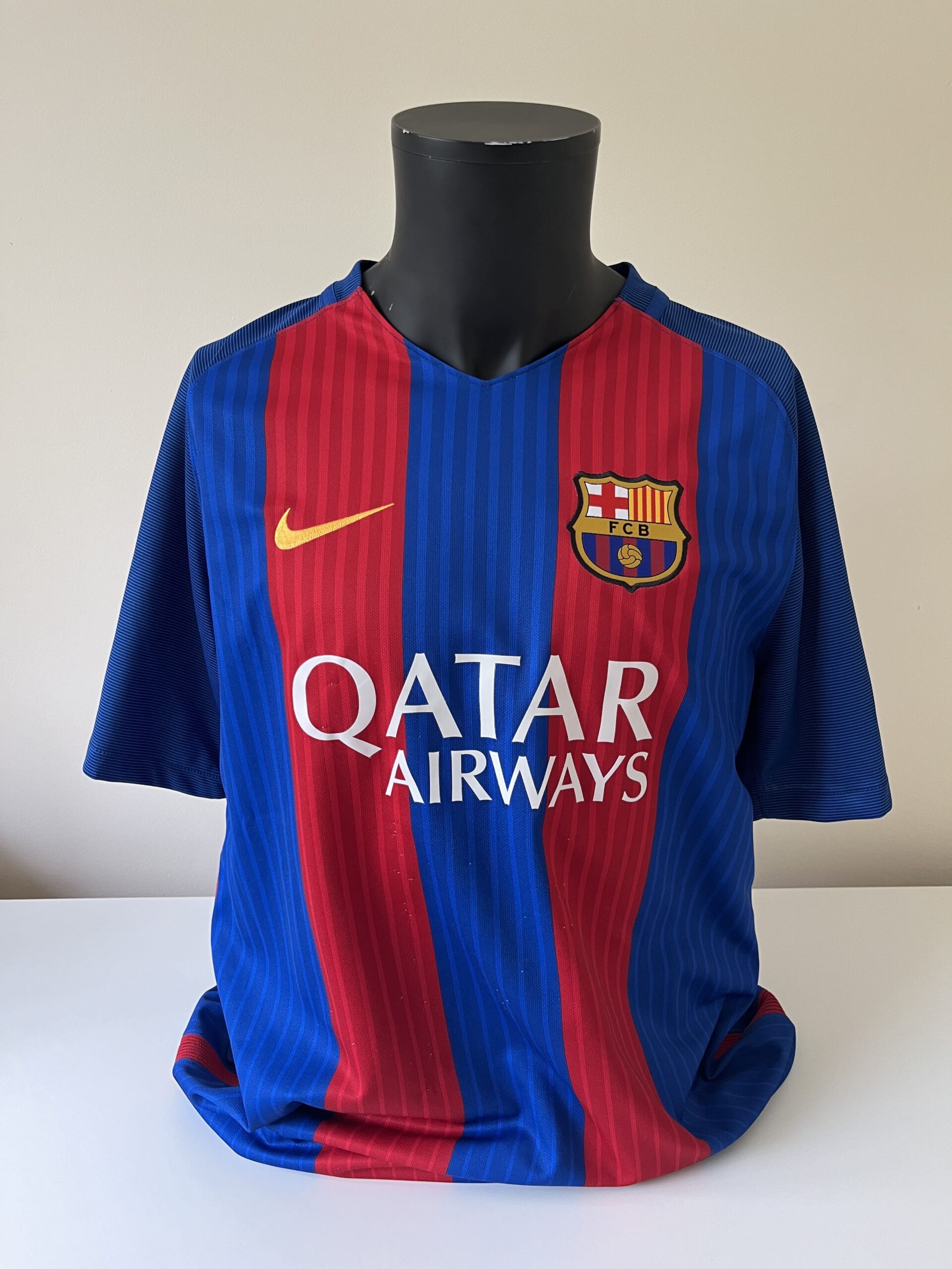 Barcelona Home 2016/2017 - 5-Star Football Shirts